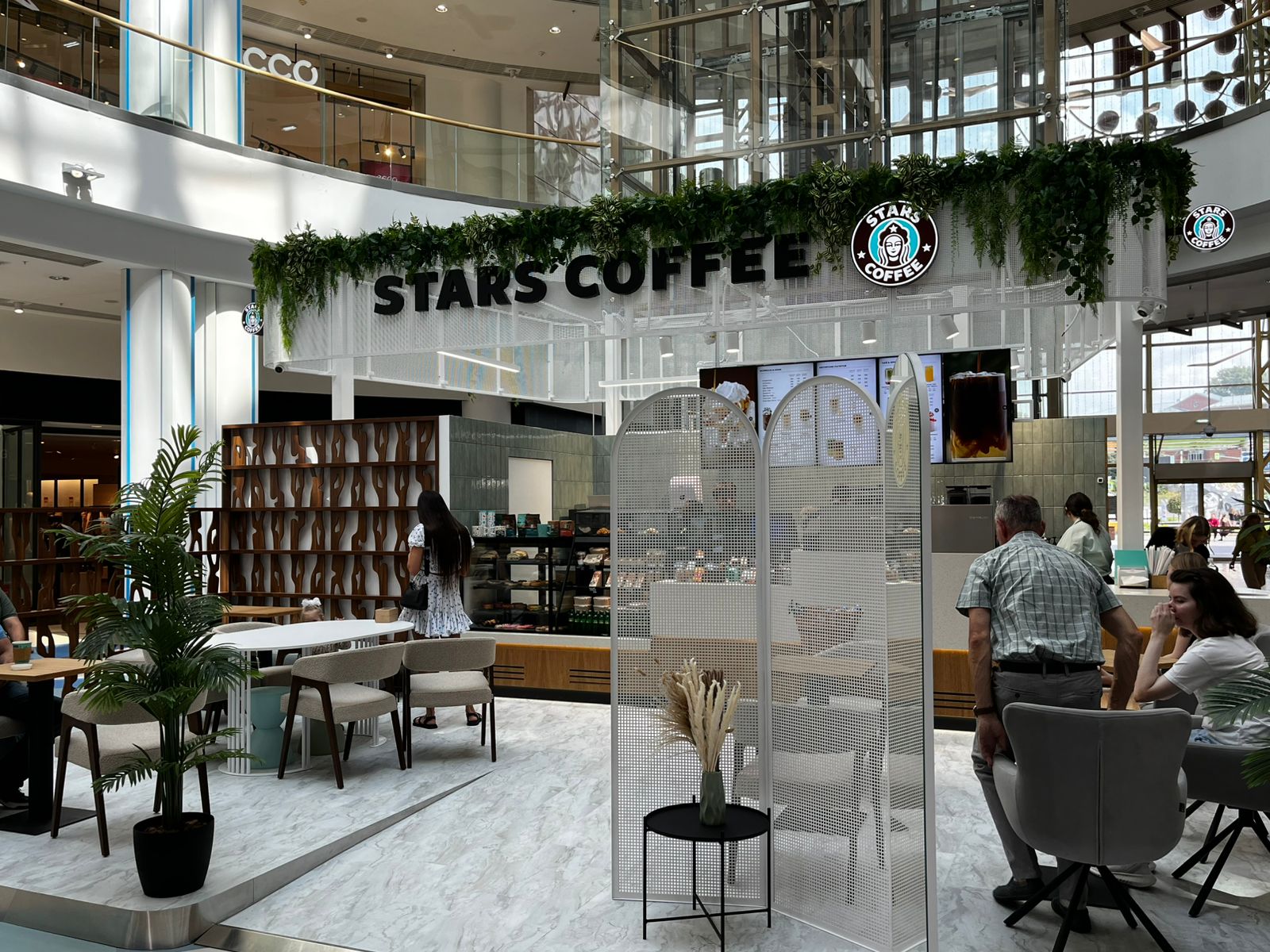 Stars Coffee открылась в Новосибирске - Retail Life